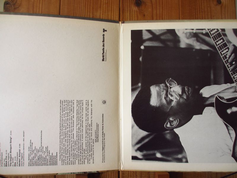 Freddy Robinson / The Coming Atlantis - Guitar Records