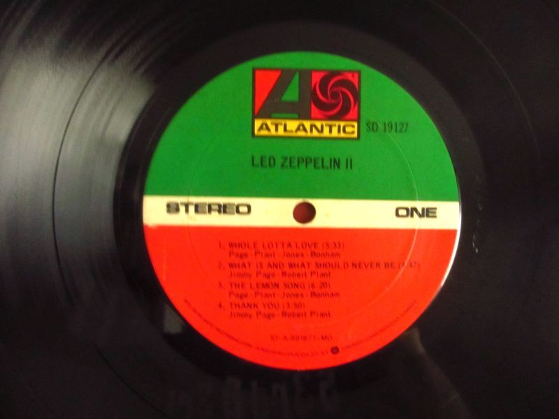 Led Zeppelin / Led Zeppelin II - Guitar Records